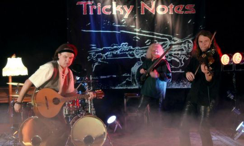 TRICKY NOTES live. › Zeitz Online › Konzert